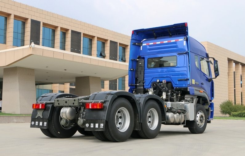Single Axle Heavy Duty Yard Tractor Truck from China manufacturer ...
